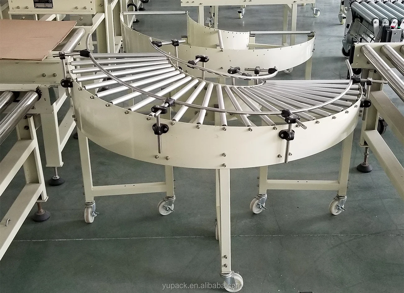 Power Retractable Roller Line - Flexible Conveyor Systems