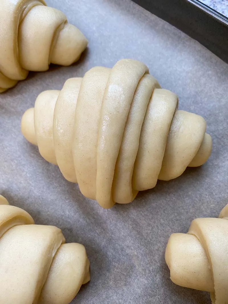 Ce Certified 40g Frozen Croissant Crescent Rolls Shaping Machine ...