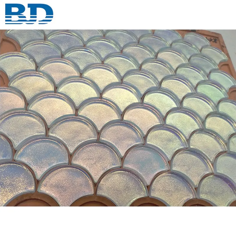 Iridescent Fish Scale Glass Mosaic Tiles for Interior