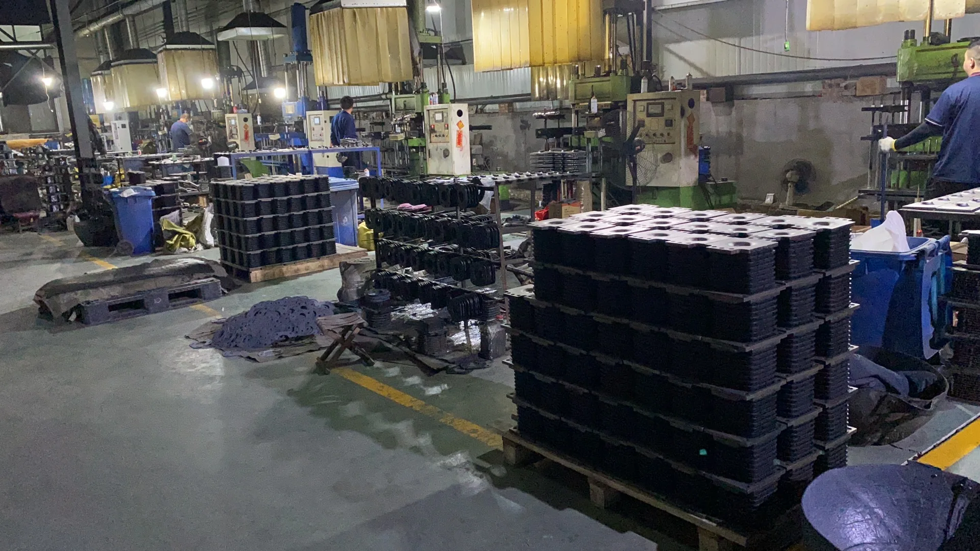 Mercedes Benz Actros Spring Rubber Mounting - OEM 0003250596