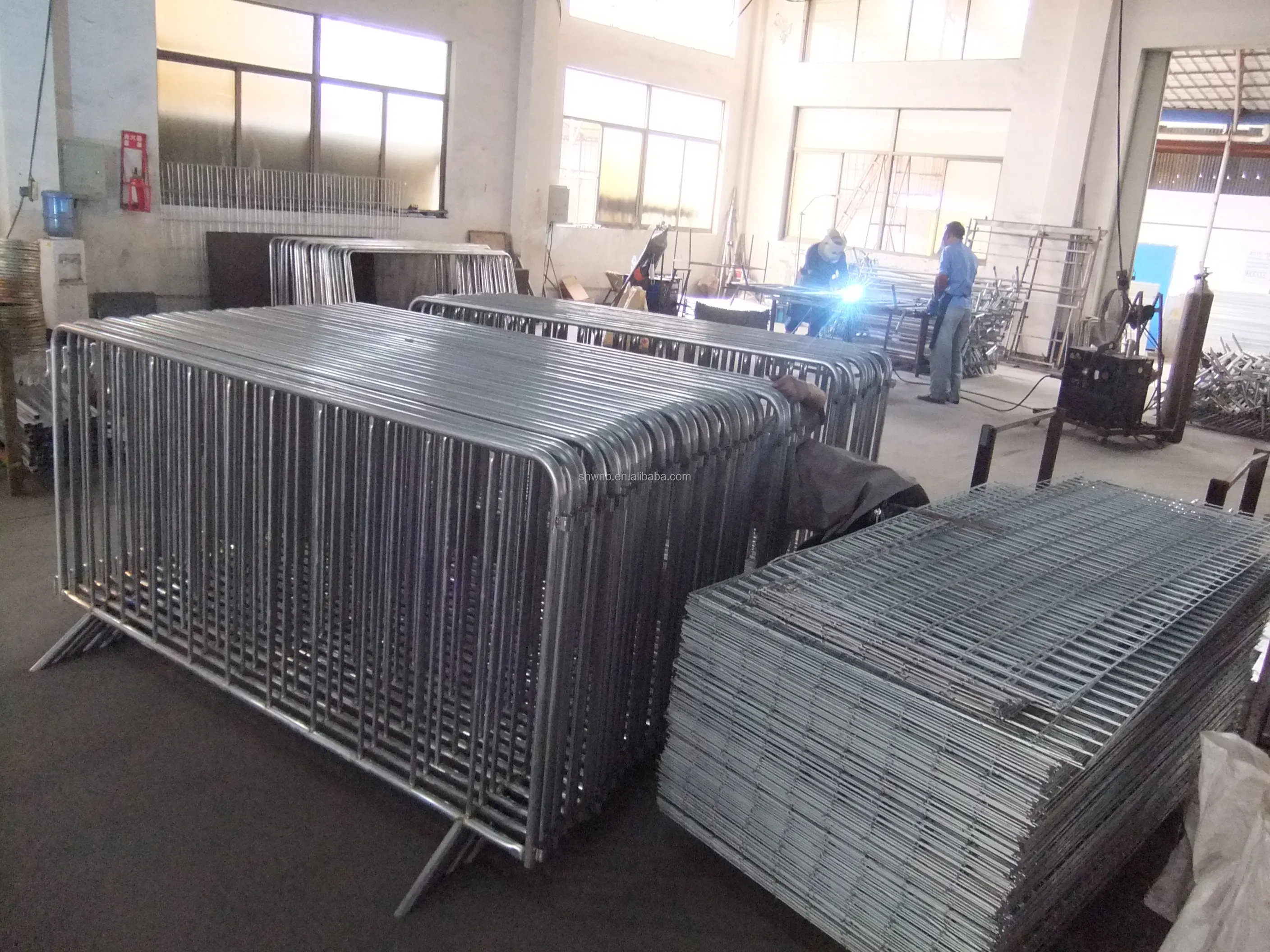 Metal Fence Traffic Control Barricade Steel Portable Customized ...