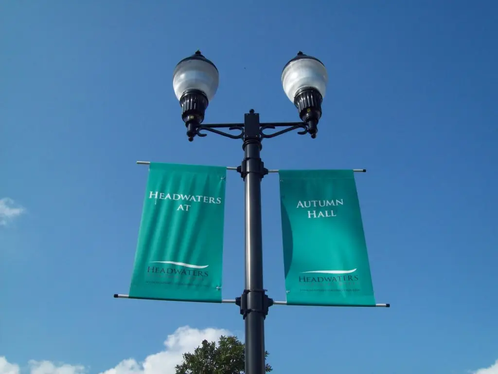 Street Outdoor Light Pole Advertising Flag Media Ads Kit