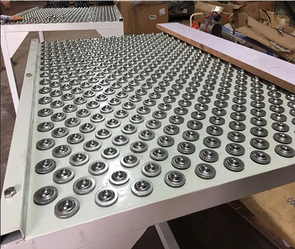 Universal Ball Transfer Table Top Conveyor for Roller System