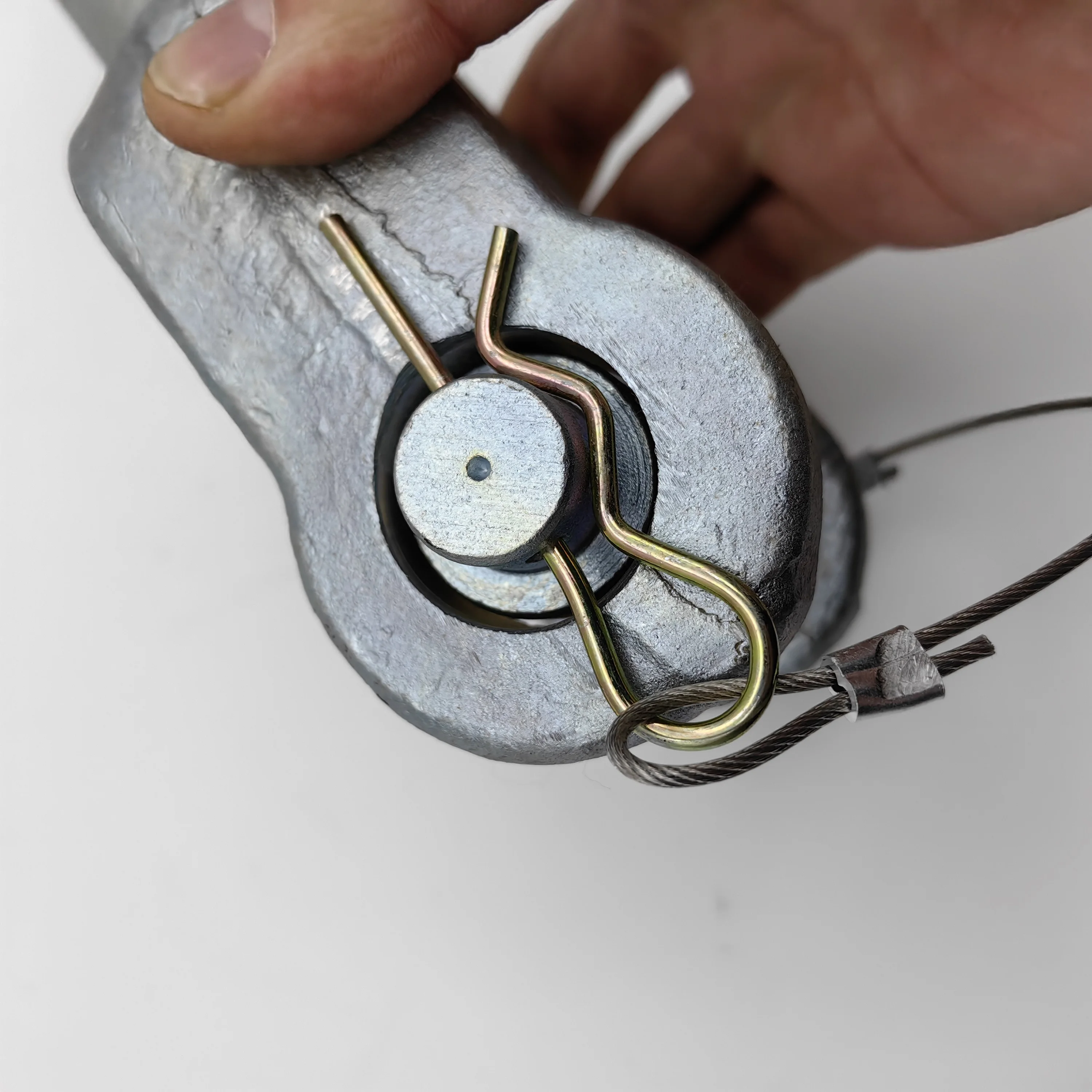 Shaanxi Shacman X3000 M3000 Heavy Truck Trailer Towing Hook ...