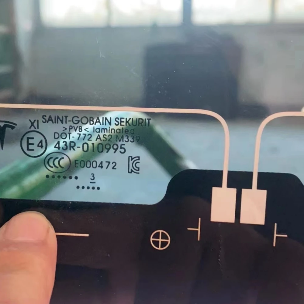 BAINEL Rear Window Glass for TESLA Model 3 19-20 OE 1472925-00-B