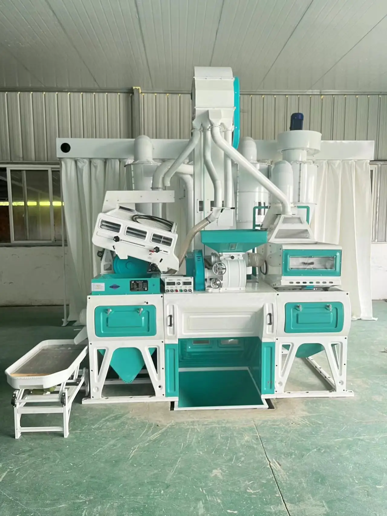Mmlsn15/15 Combination Rice Milling Machine Carbon Steel Rice Mill ...