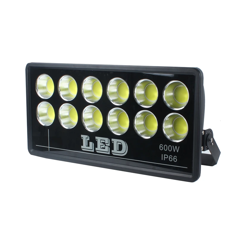 High Lumen 100w LED Flood Light - 50000 Hours Lifespan