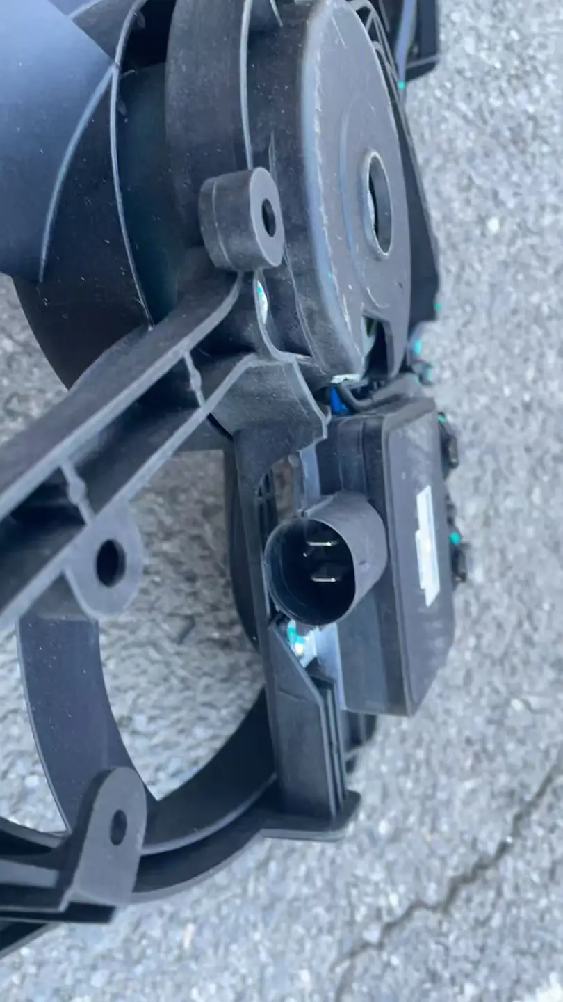 L550 L359 L538 Radiator Cooling Fan LR045248 OEM LR024292 LR100364 for ...