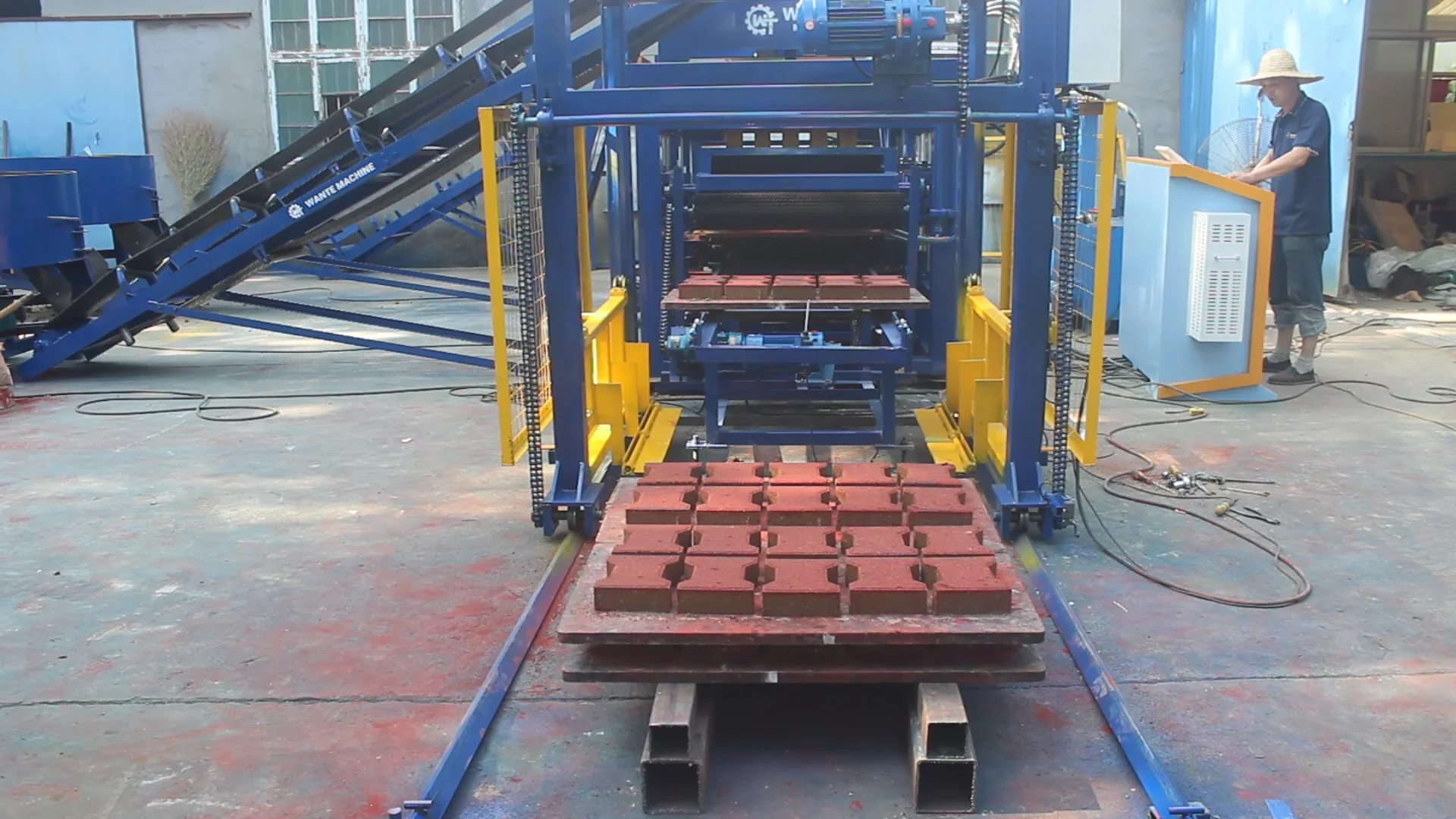 2024new Machine Qt4a-15 Concrete Block Molding Machine Hydraulic Press ...