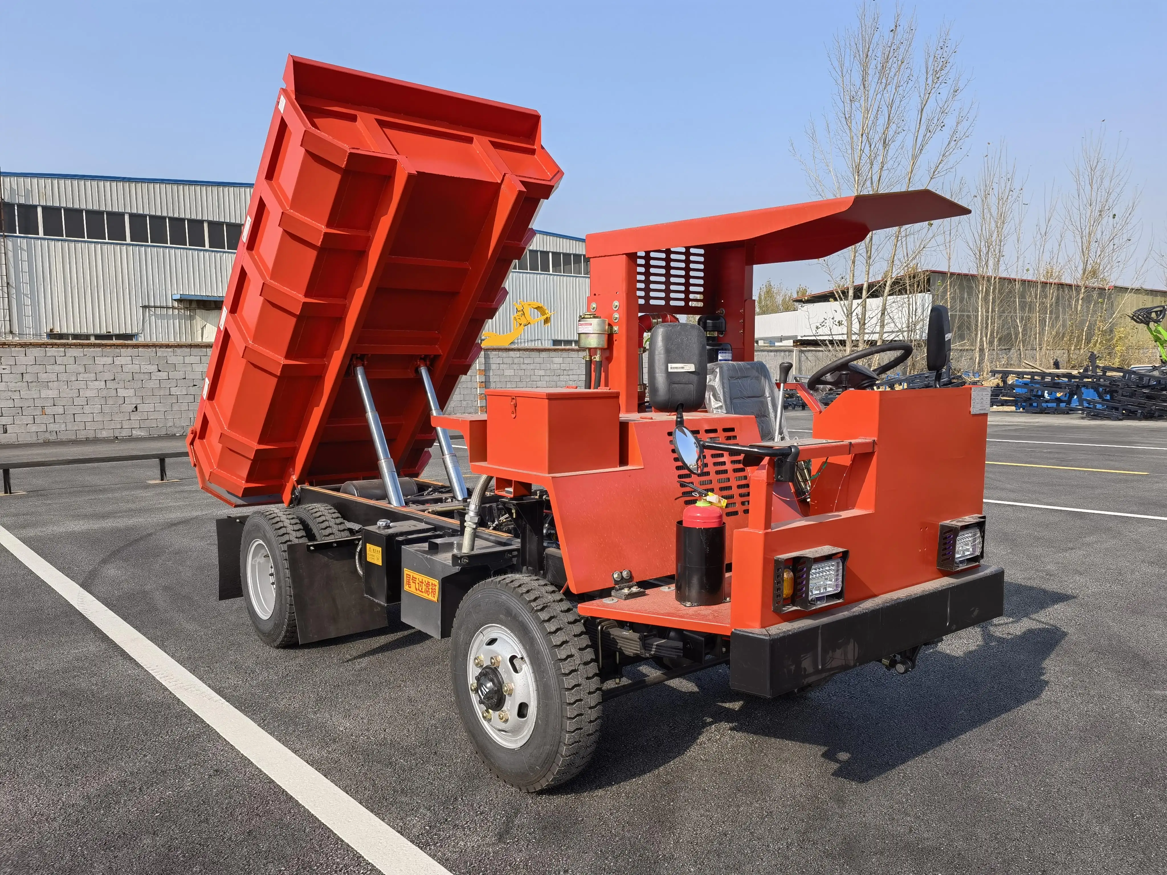 Mini Dumper 4x4 Diesel Engine 4 Ton Left Hand Drive Mining Dump Truck ...