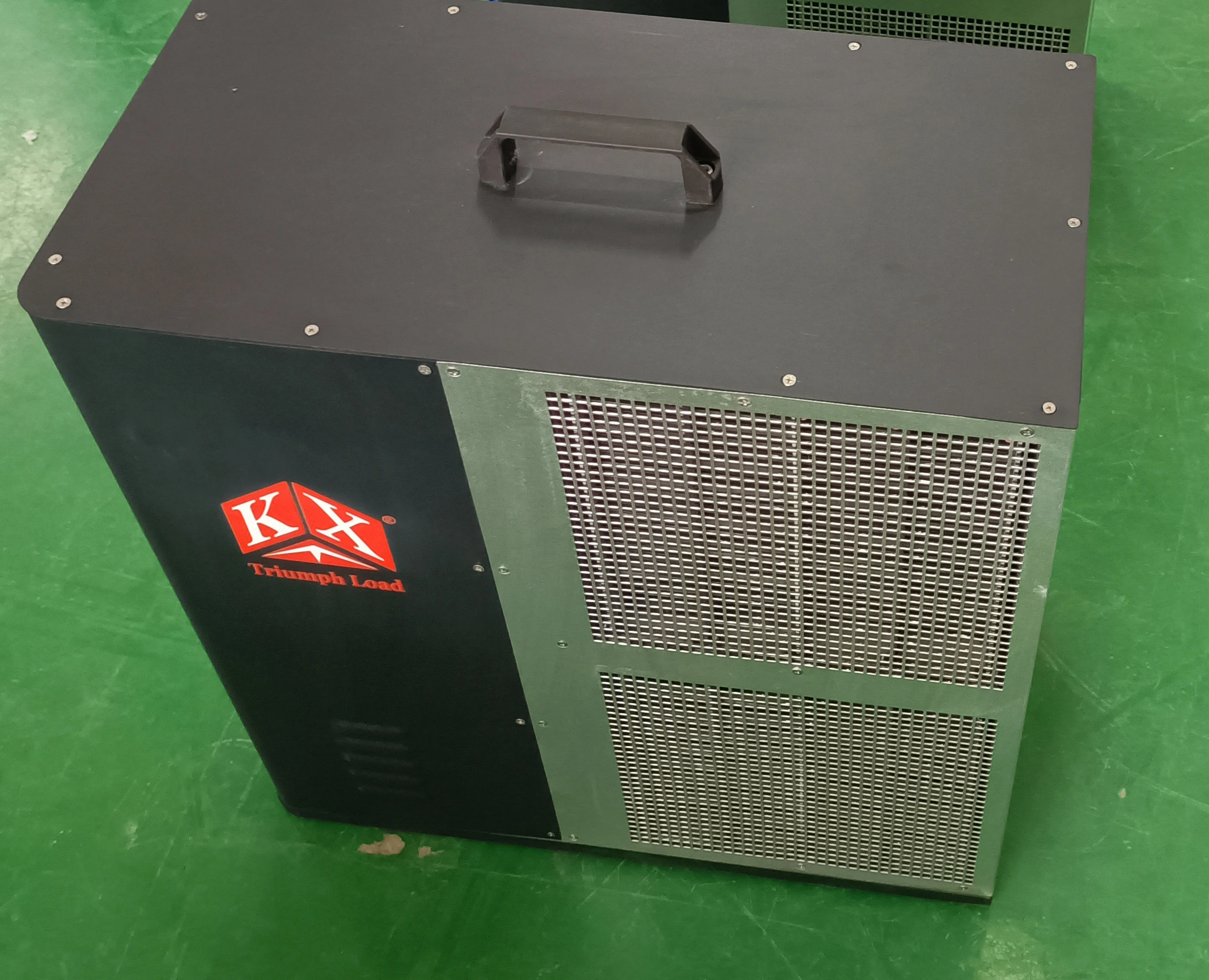 Black 220V 440V Voltage Universal 100kw Small Portable Intelligent AC ...