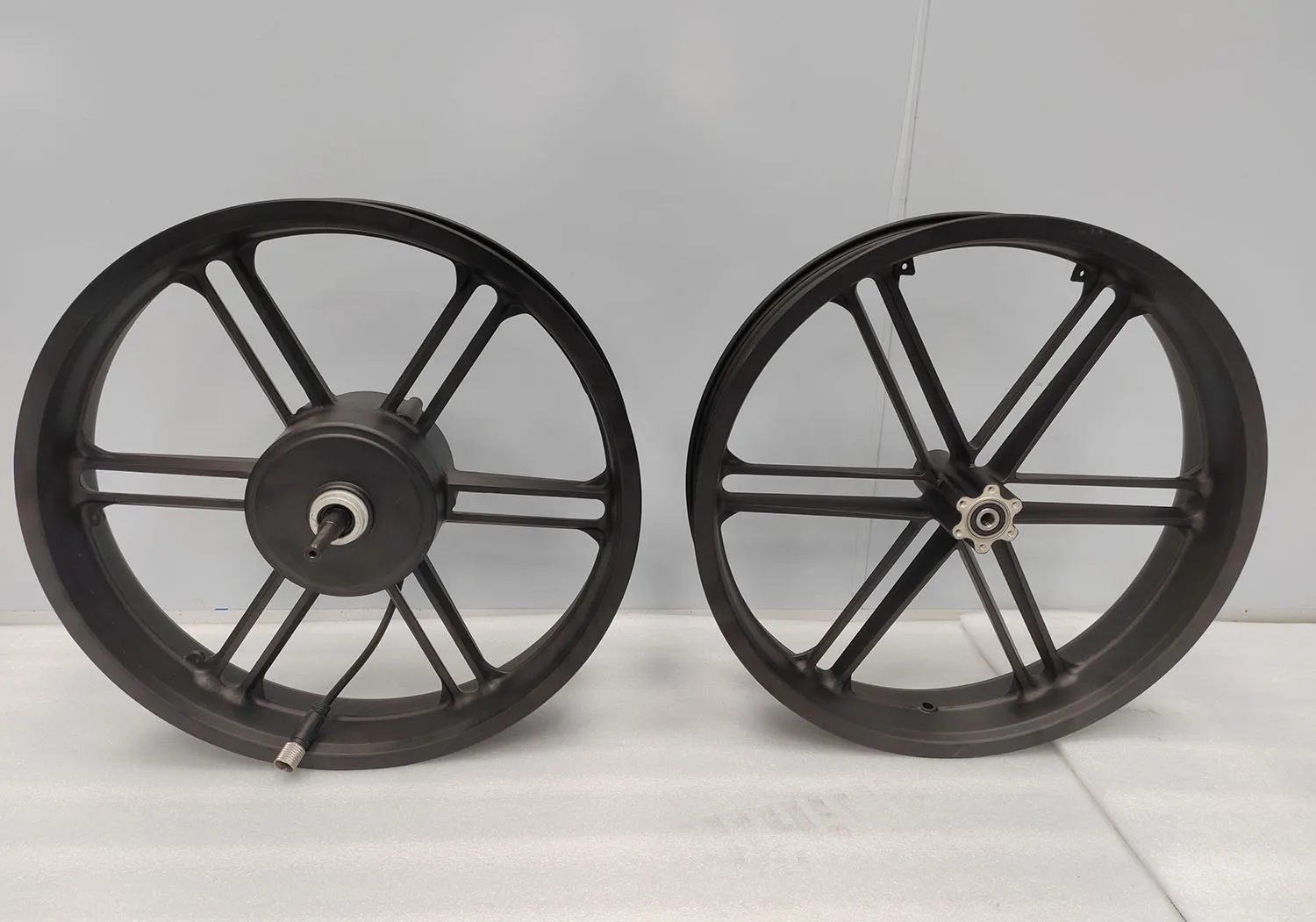 V8 Electric Bicycle Spare Parts - High Power Motor & Disc Brake