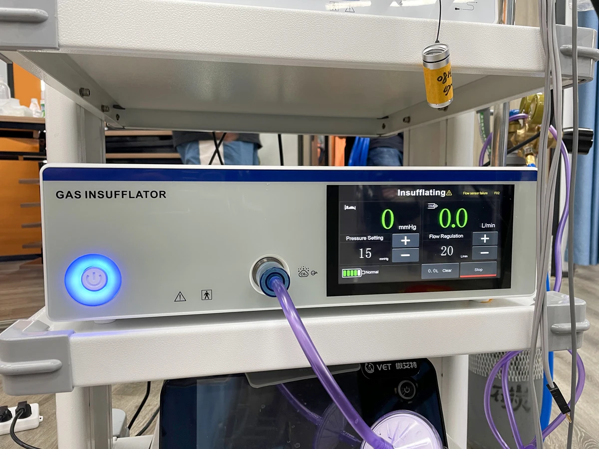 Medical Insufflator CO2 Laparoscopy - High Flow & Heating