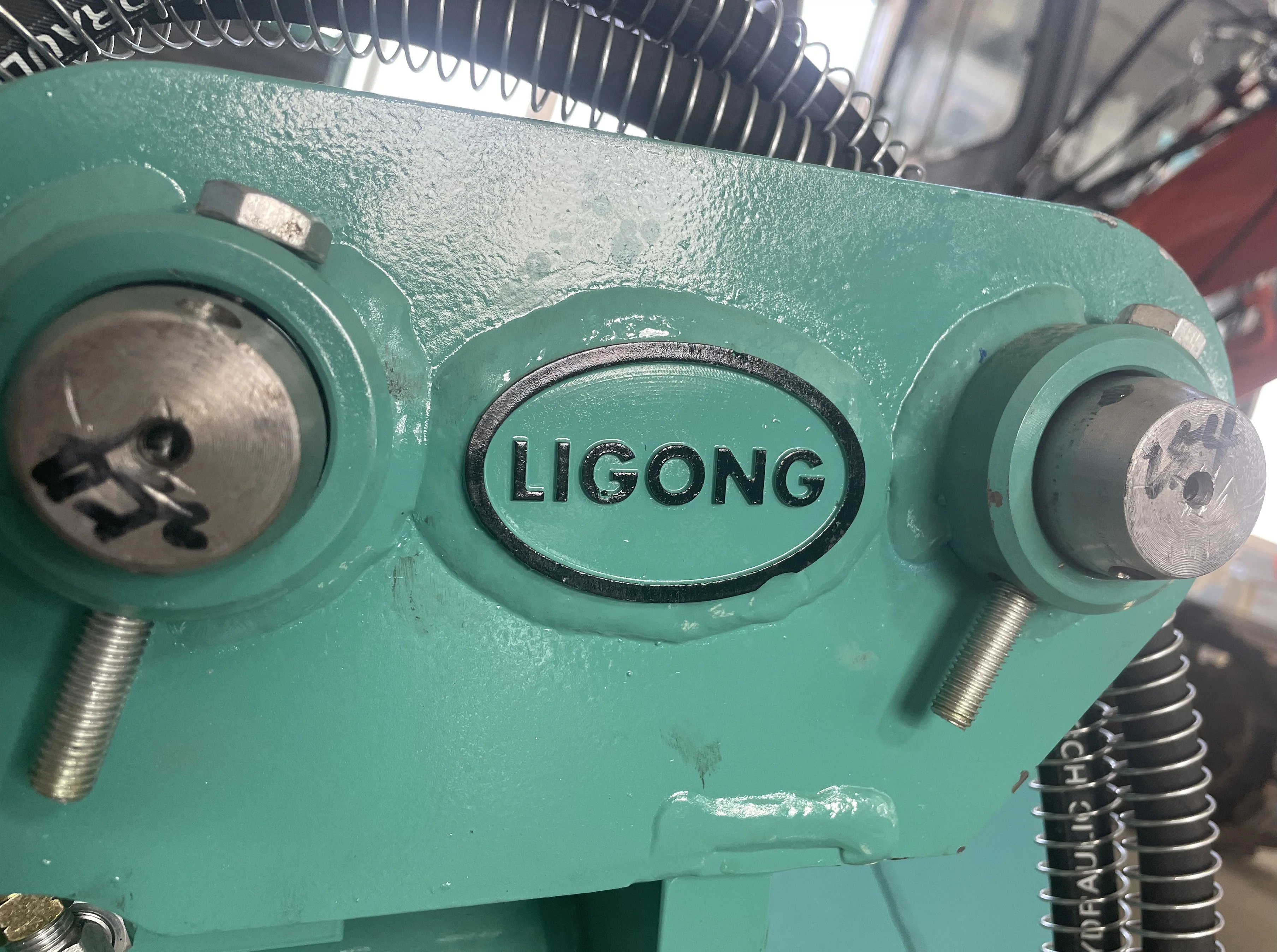 360 Degree Rotating Power Tilt - Hydraulic Rotator for Excavators