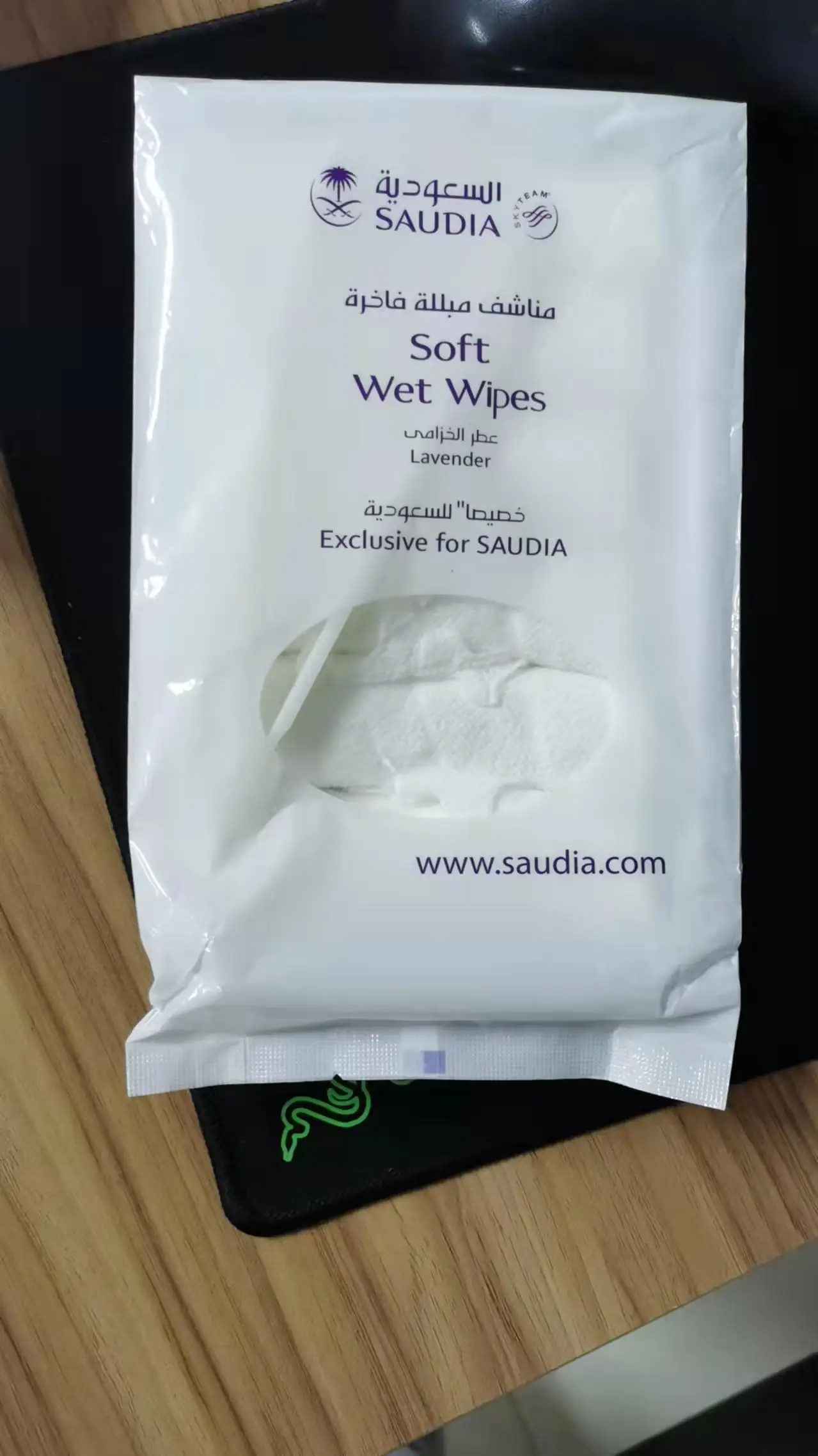 Oshibori Refreshing Towels - Eco-Friendly and Comfortable