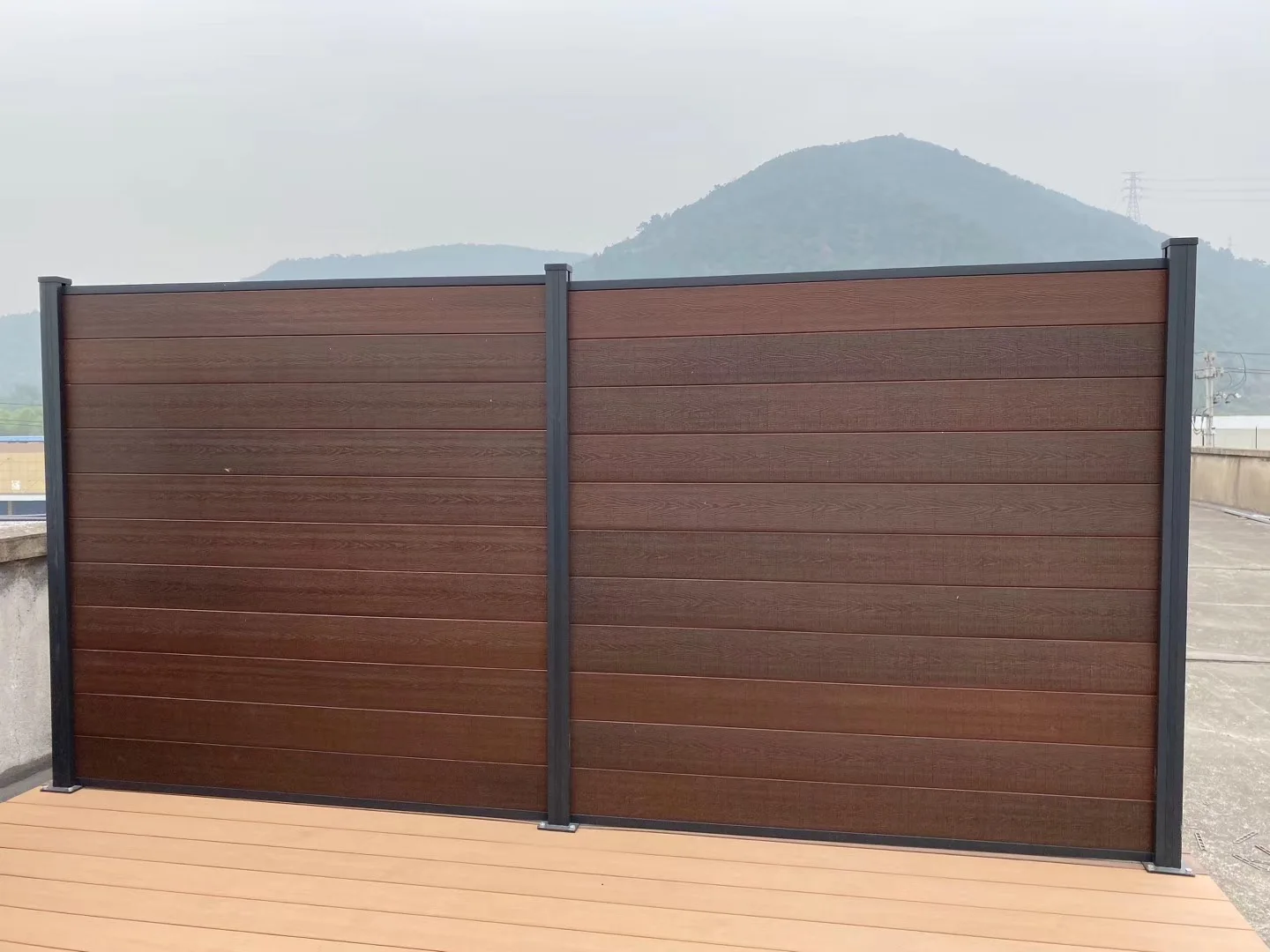 Building Security Privacy Fence Wpc Fence Panel Aluminum Post Composite ...