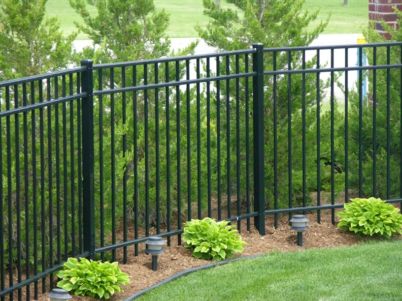 Outdoor Aluminium Garden Fencing Prices Aluminium Post Slat Fence ...