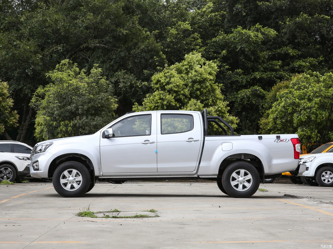 2023 ISUZU JIM Pickup Truck - Euro VI Emission Standards