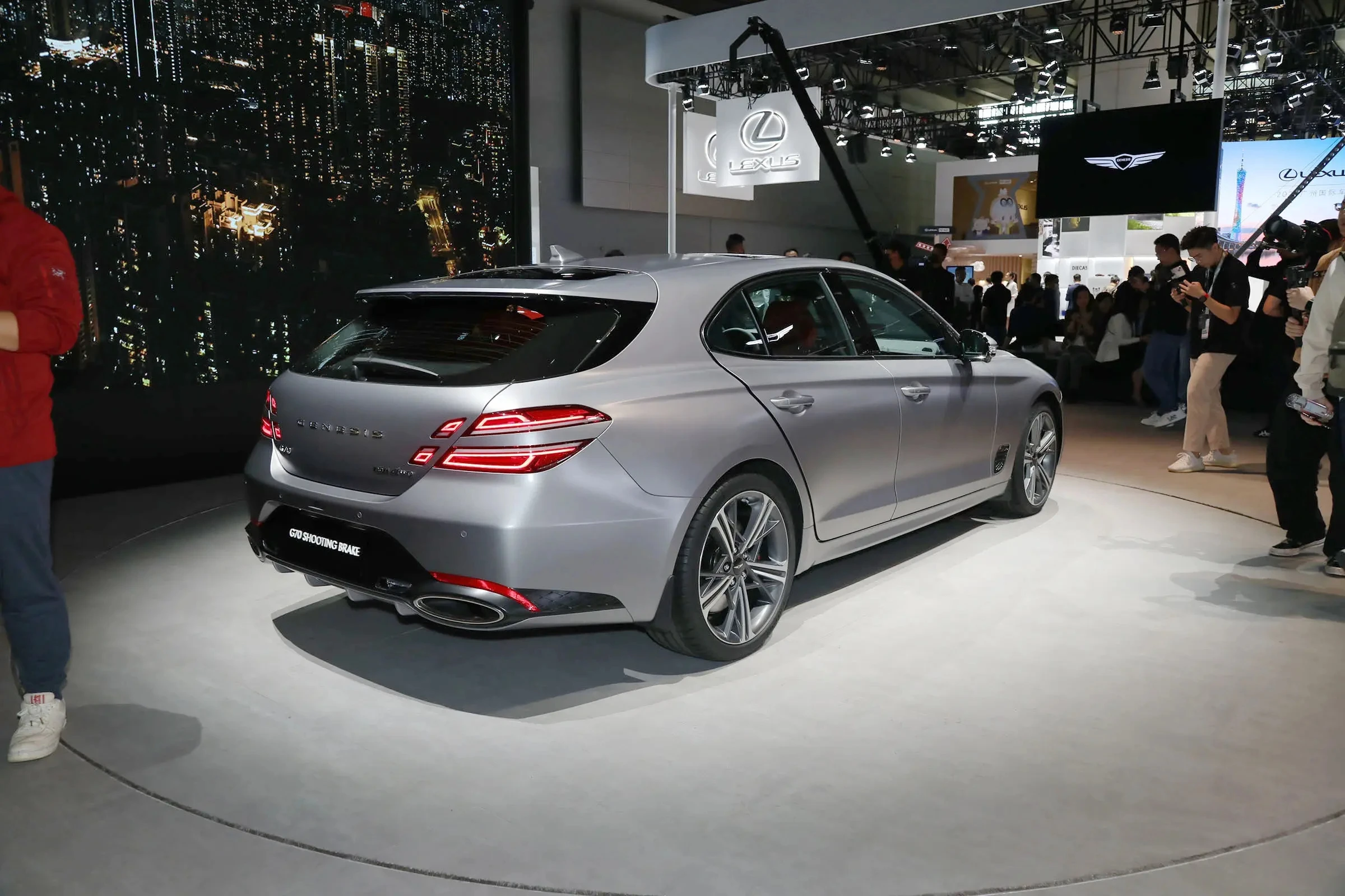 Luxury New Car Genesis 2024 G70 G80 2.0t 245hp 4wd Gasoline Car 5 Seat ...