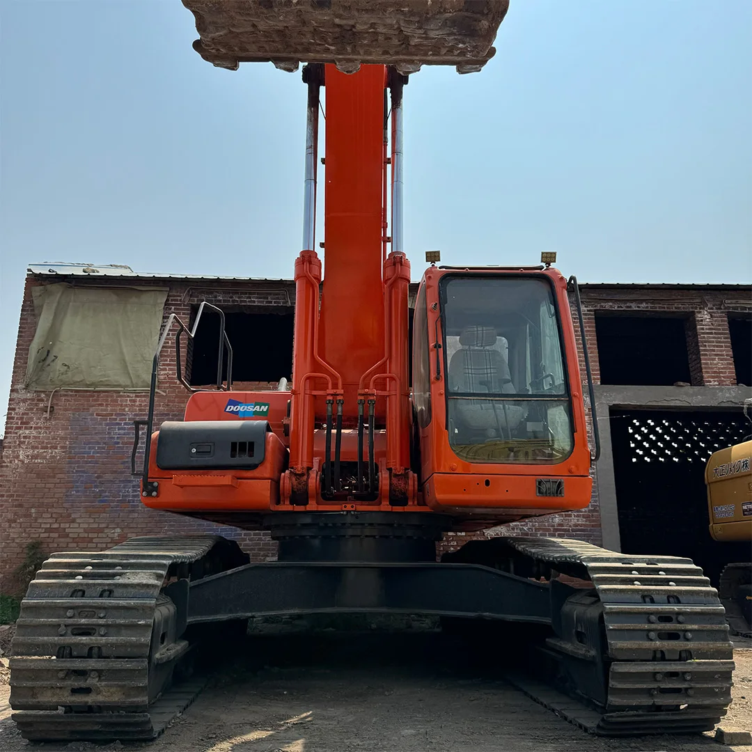 Doosan DX340LC - 34 Ton Used Excavator with Video Inspection