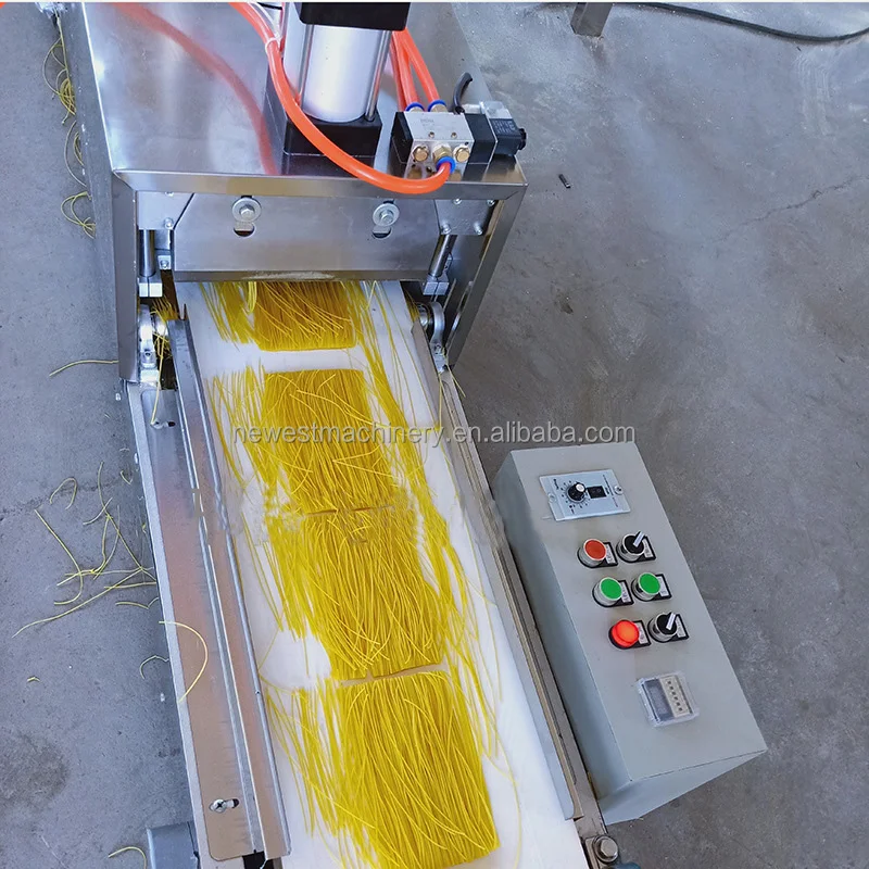 Industrial Noodle Pasta Spaghetti Cutter Cutting Machine / Wet Noodles ...