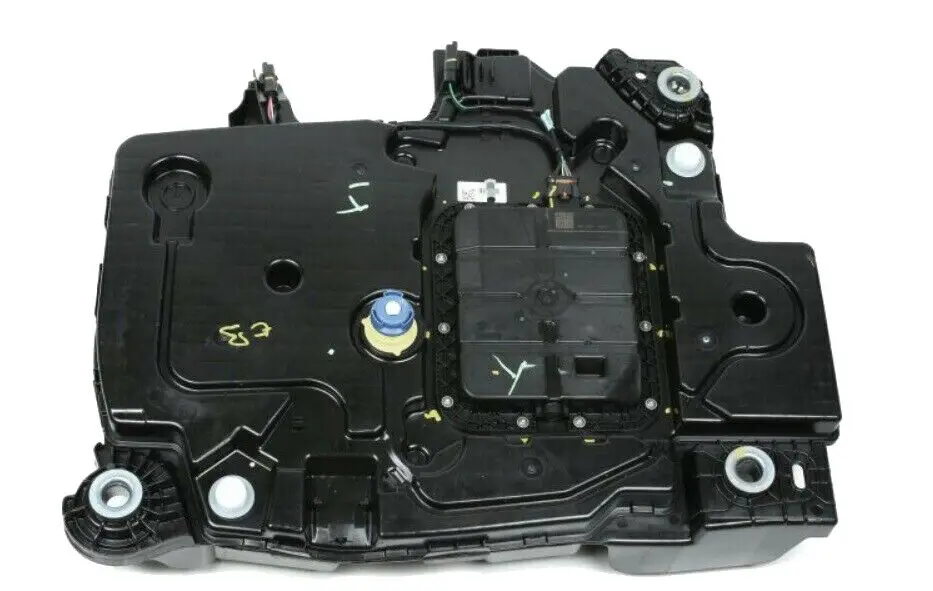 ADBlue Additive Reservoir Tank for Peugeot 508, Citroen C5 & Toyota 1.6 ...