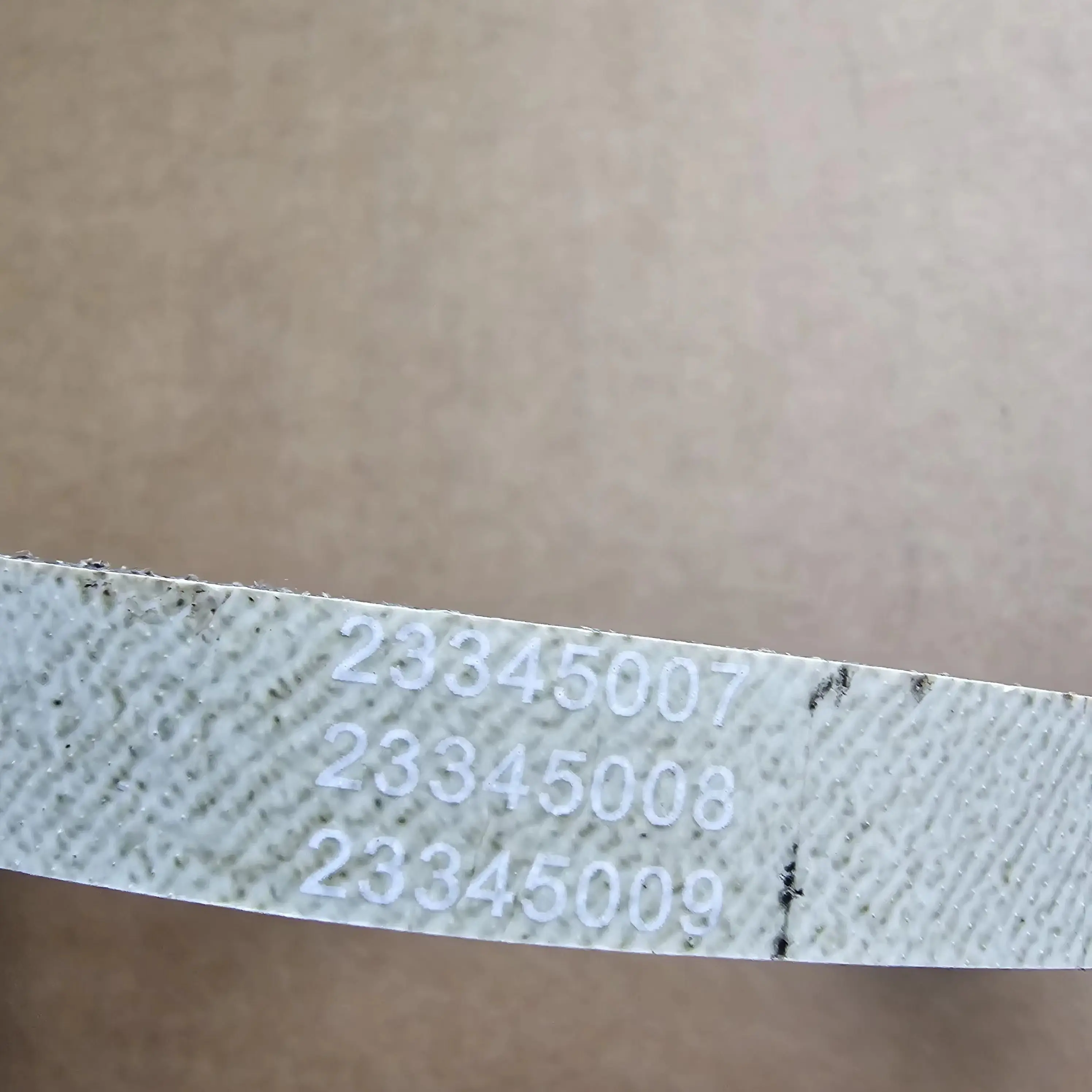 F1FG6B651AA Oil Pump Drive Belt for Changan Ford Vehicles