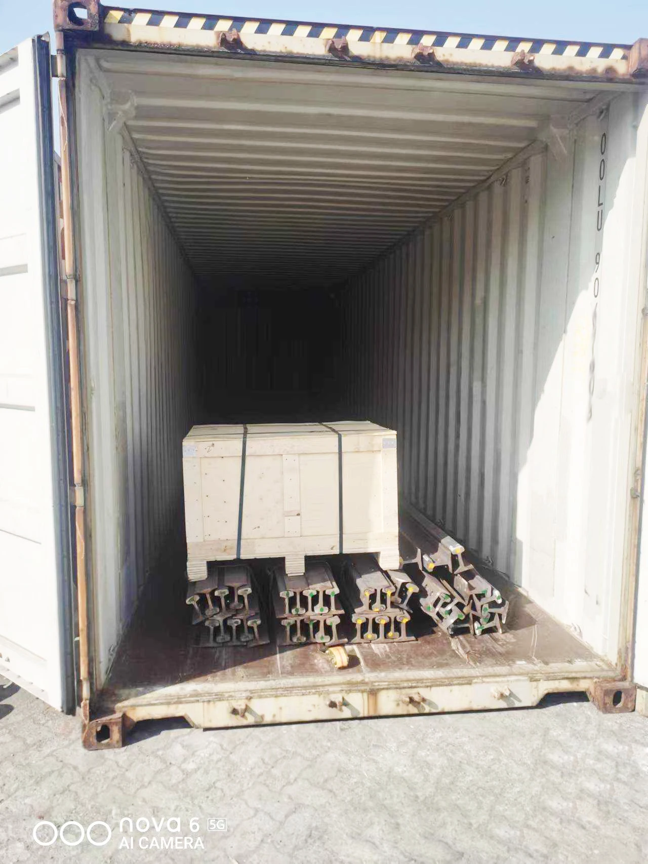 R50 R65 Rail Iron Profile Processing Train Used Rail Railway Track ...