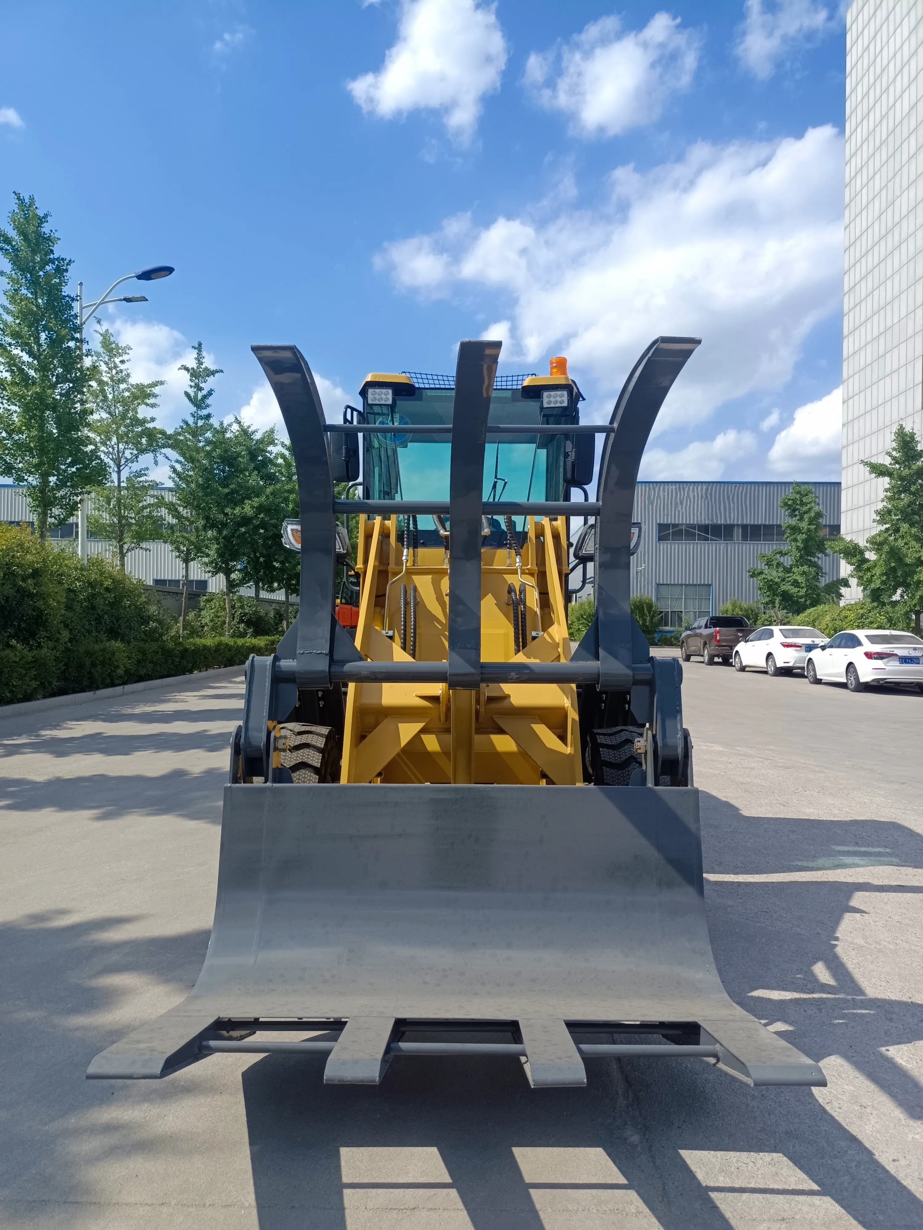 Chinese Hydraulic Front End Loader Garden Use Mini Wheel Loader - Buy ...