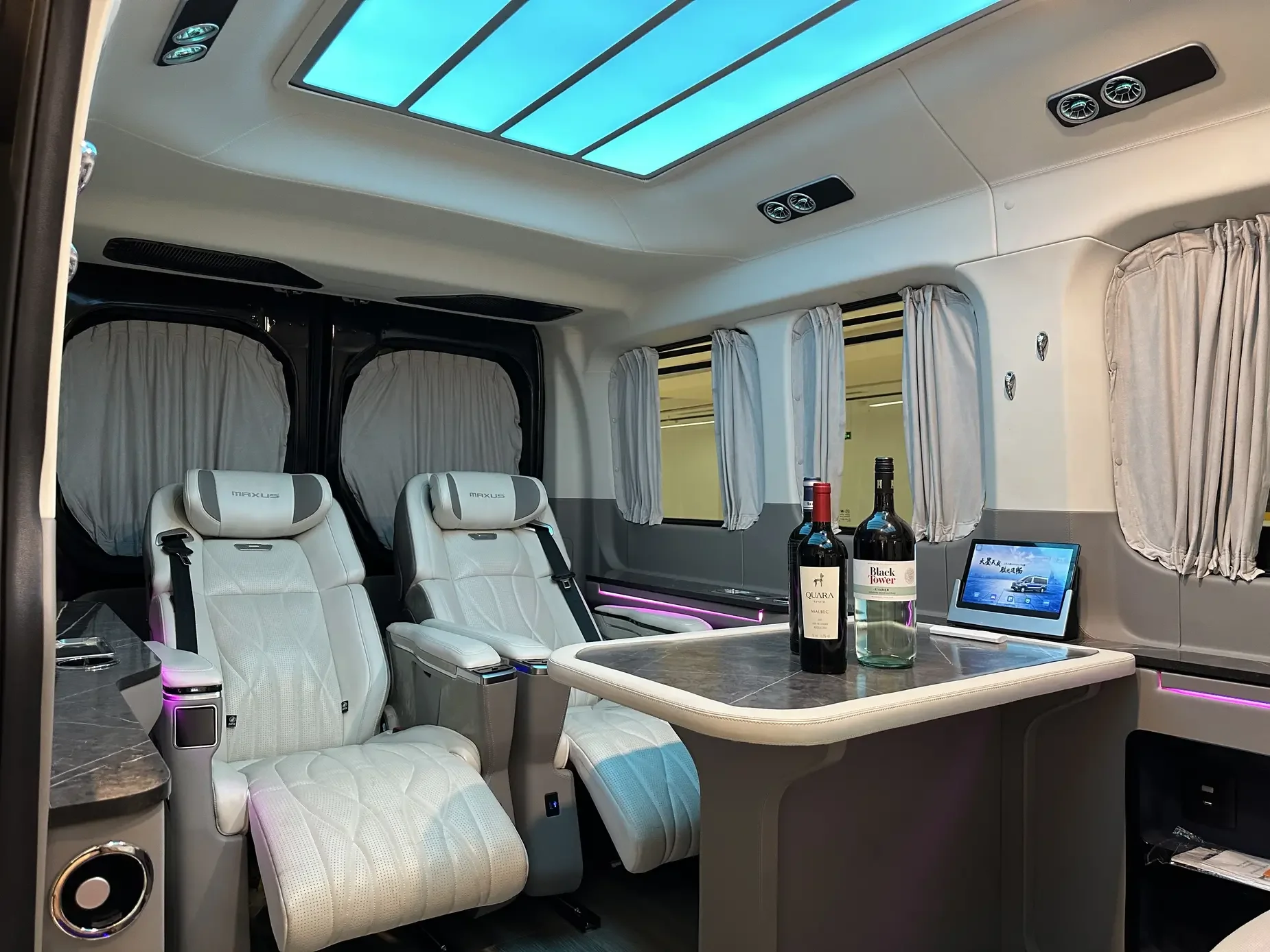 2024 Saic Maxus EV90 Electric Mini Van - 14 Seater Tour Bus