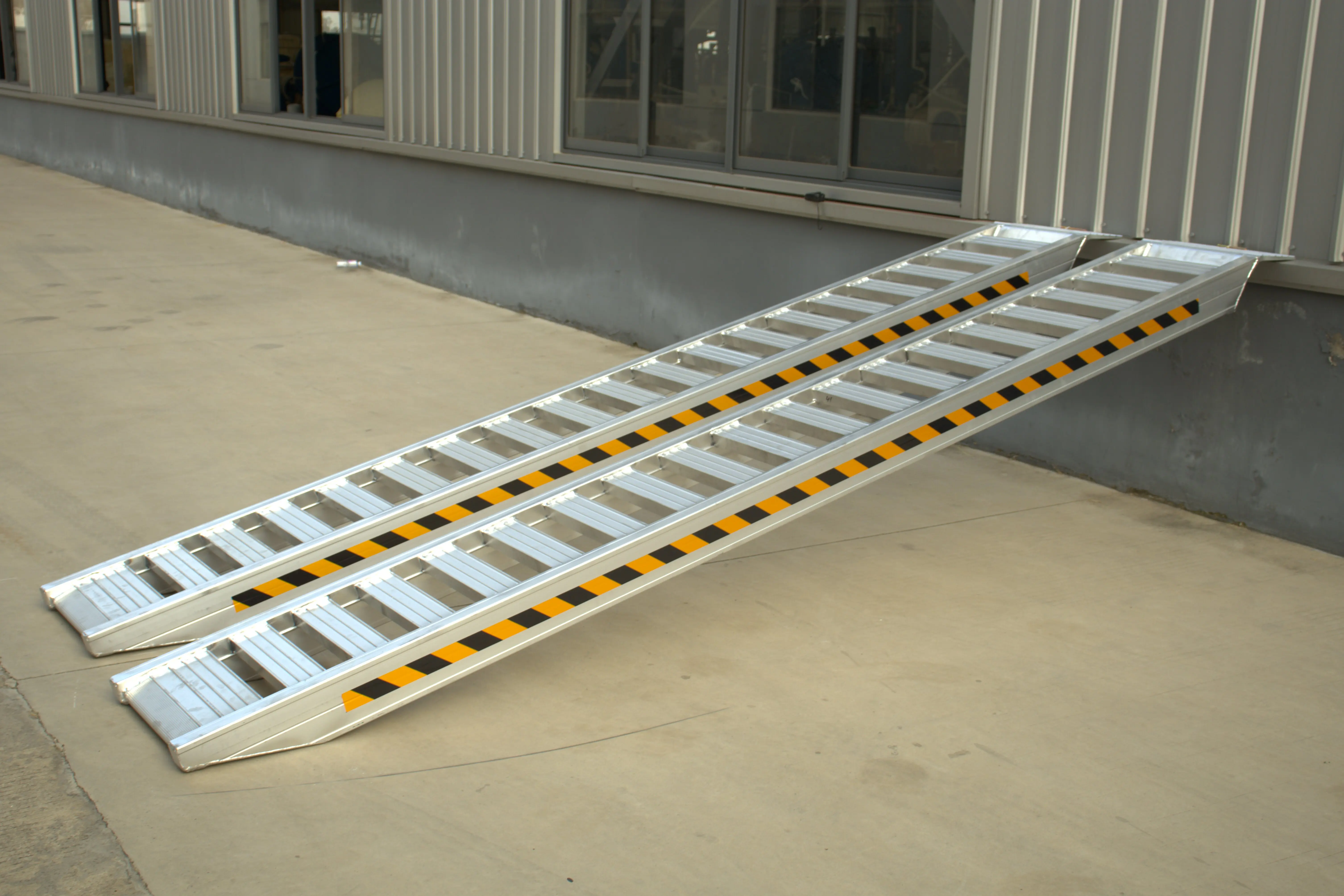 Heavy Duty Semi Truck Ramps Straight Ramps Heavy Duty Aluminum Loading ...