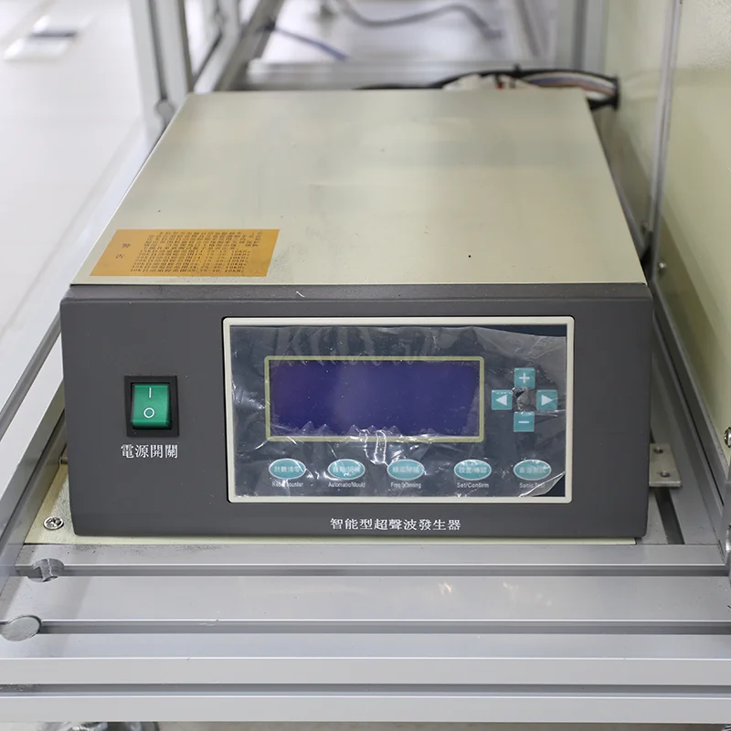 Automatic Ultrasonic Fabric Roller Blind Cutting Machine For Sunscreen ...