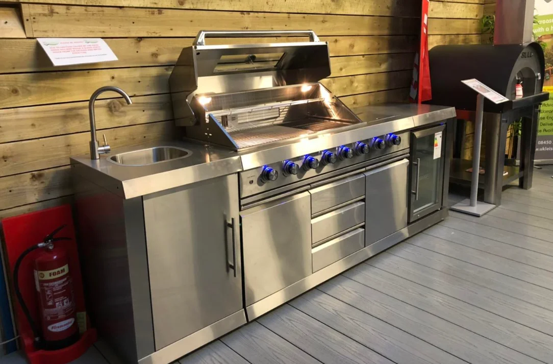 Hot Selling Outdoor Gas Grill Millwork BBQ Customized Kitchen