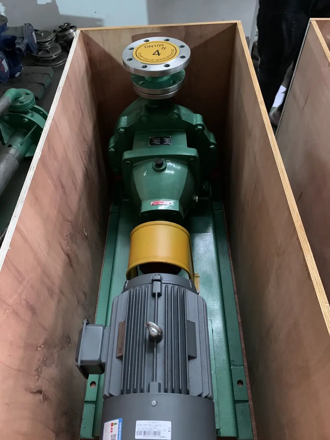 Vertical Crew Pump 3 Phase Water Pump For Carbinol Saline Water Alkali ...