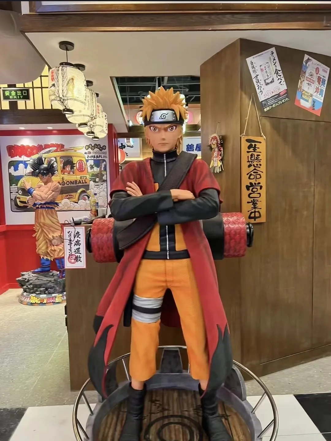 Customized Life Size Goku Fiberglass Japanese Anime Resin Dragon Ball ...