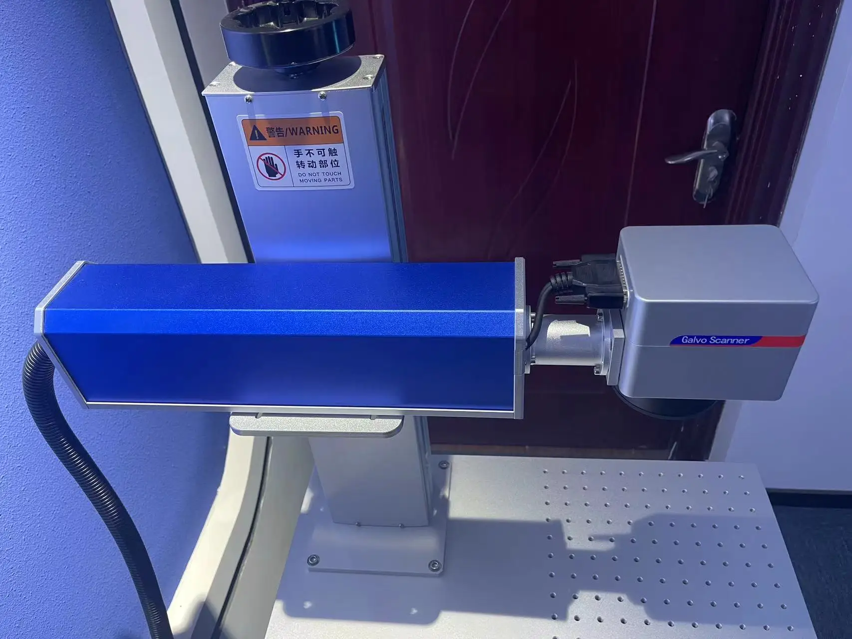 High Precision Fiber Laser Marking Machine / Advertising Industry Mini ...