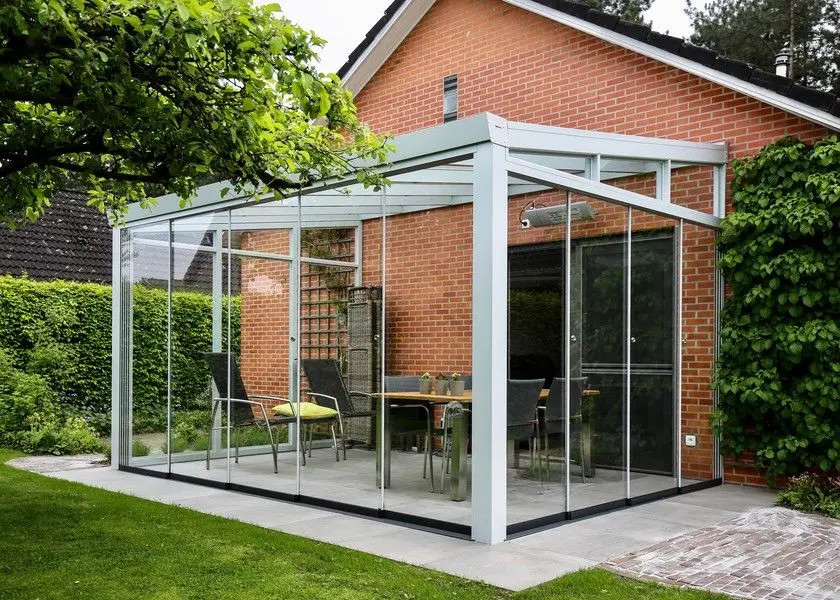 Veranda Sunroom - Durable Glass Veranda with Sliding Door