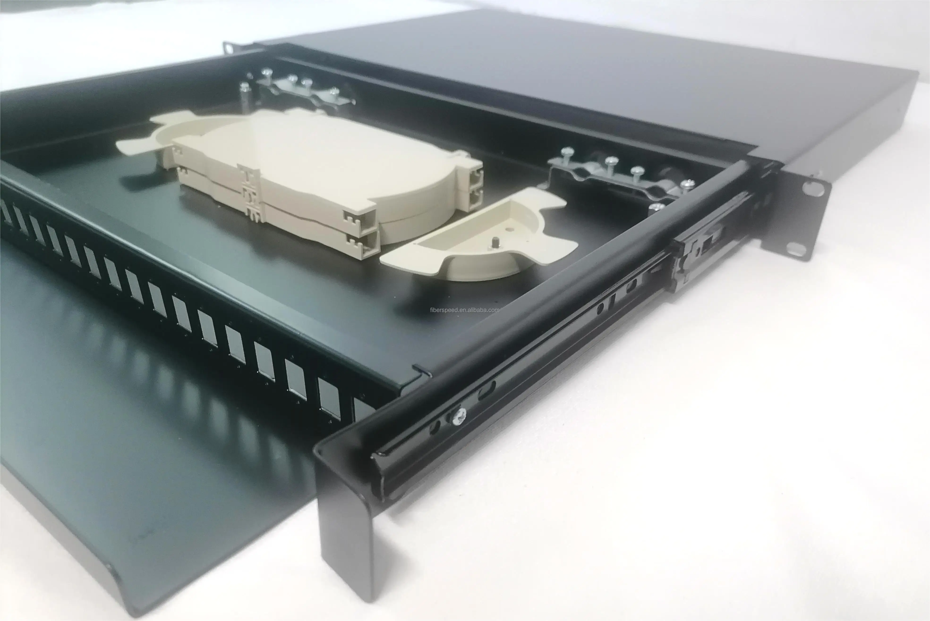 1U 19'' 24 port ODF Sliding Type With Rail Fiber Patch Panel Fiber ...