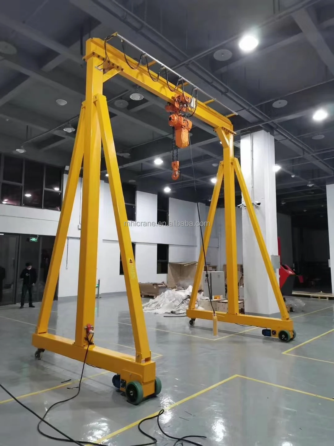 2 Ton Motor Driven Portable Gantry Crane Electric Travelling Mini ...