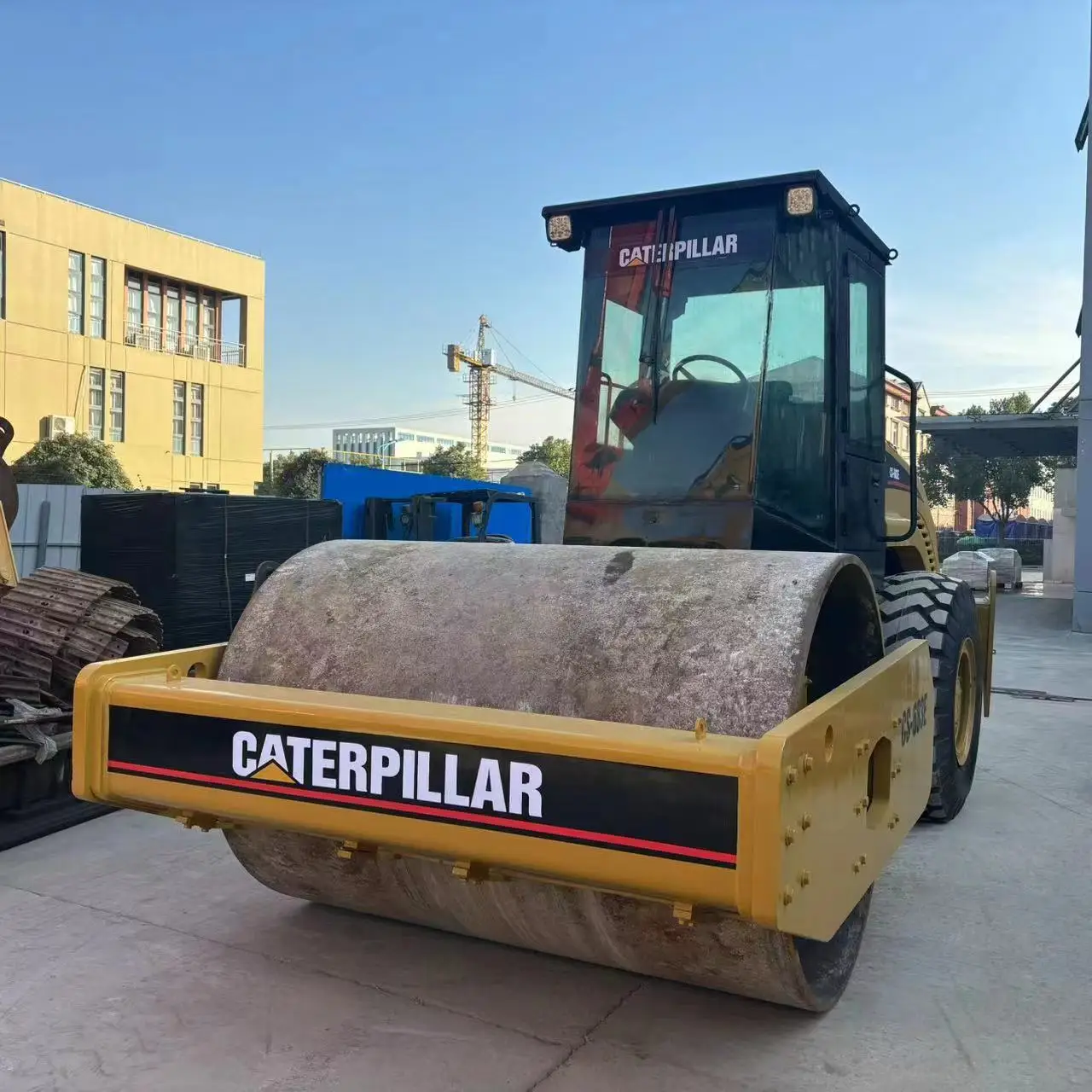 Used Caterpillar CAT CS-683E/CS683 Vibratory Smooth Drum Roller Second ...