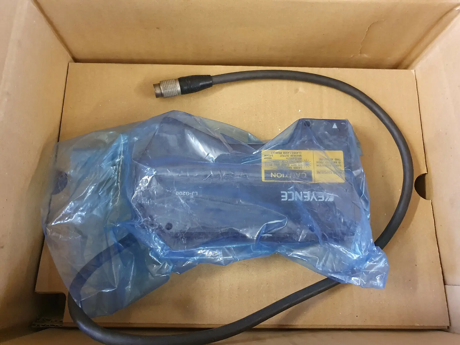 KEYENCE LJ-G200 Displacement Sensor - High-Accuracy 2D Laser