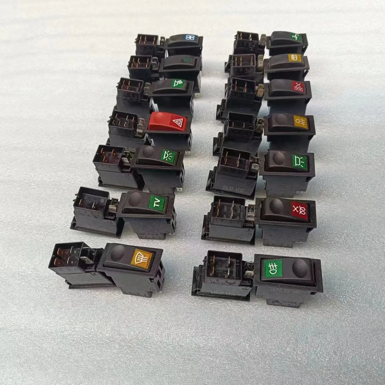 Universal Electric Bus Part JK982 Series Plastic Rocker Switch New ...