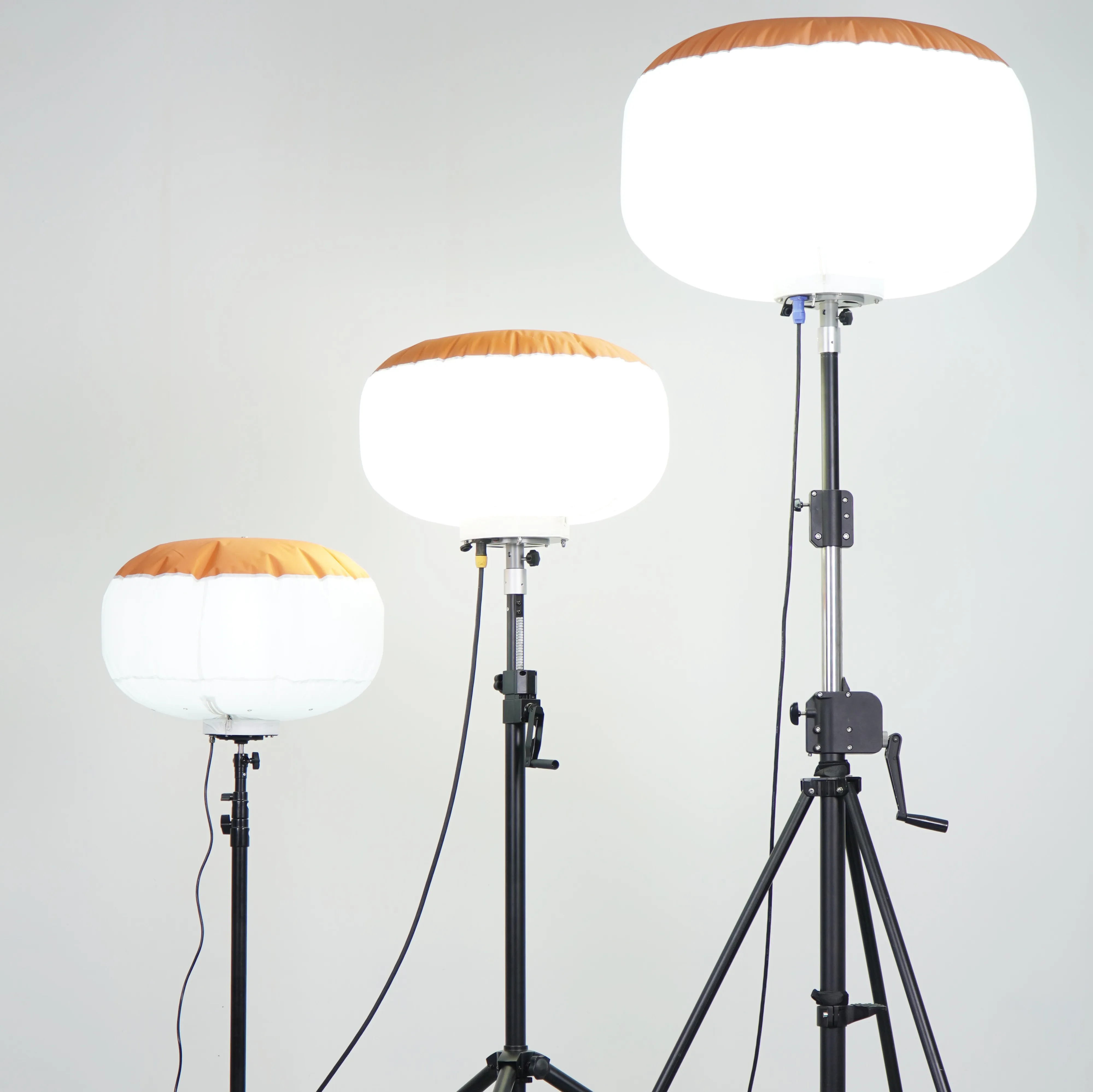 Super Bright 800 Watt LED Light Tower - Durable & Efficient