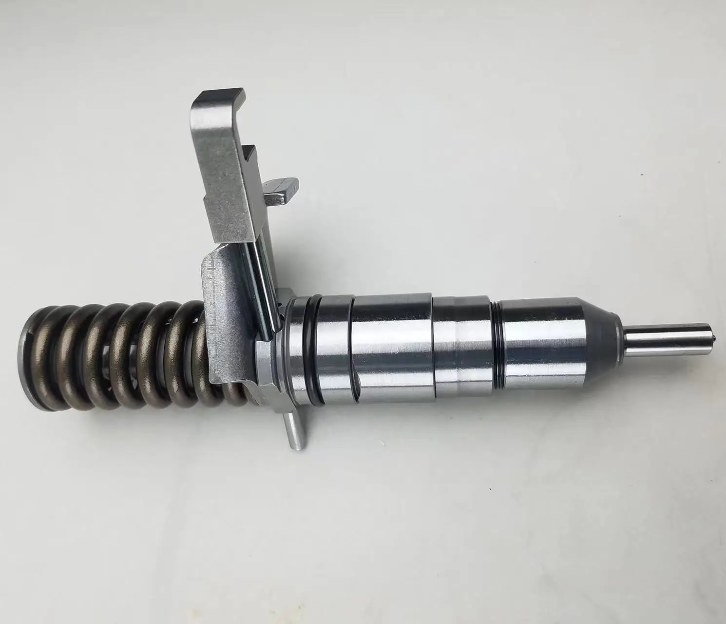 127-8216 Fuel Injector Assembly 1278216 For 3116 Dependable Performance ...