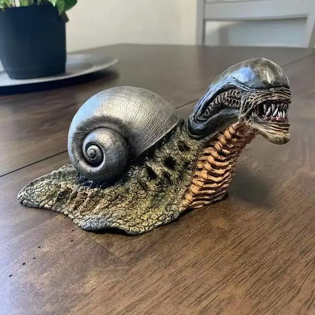 New Alien Snail Garden Ornaments Resin Crafts Variation Snail Ornaments ...