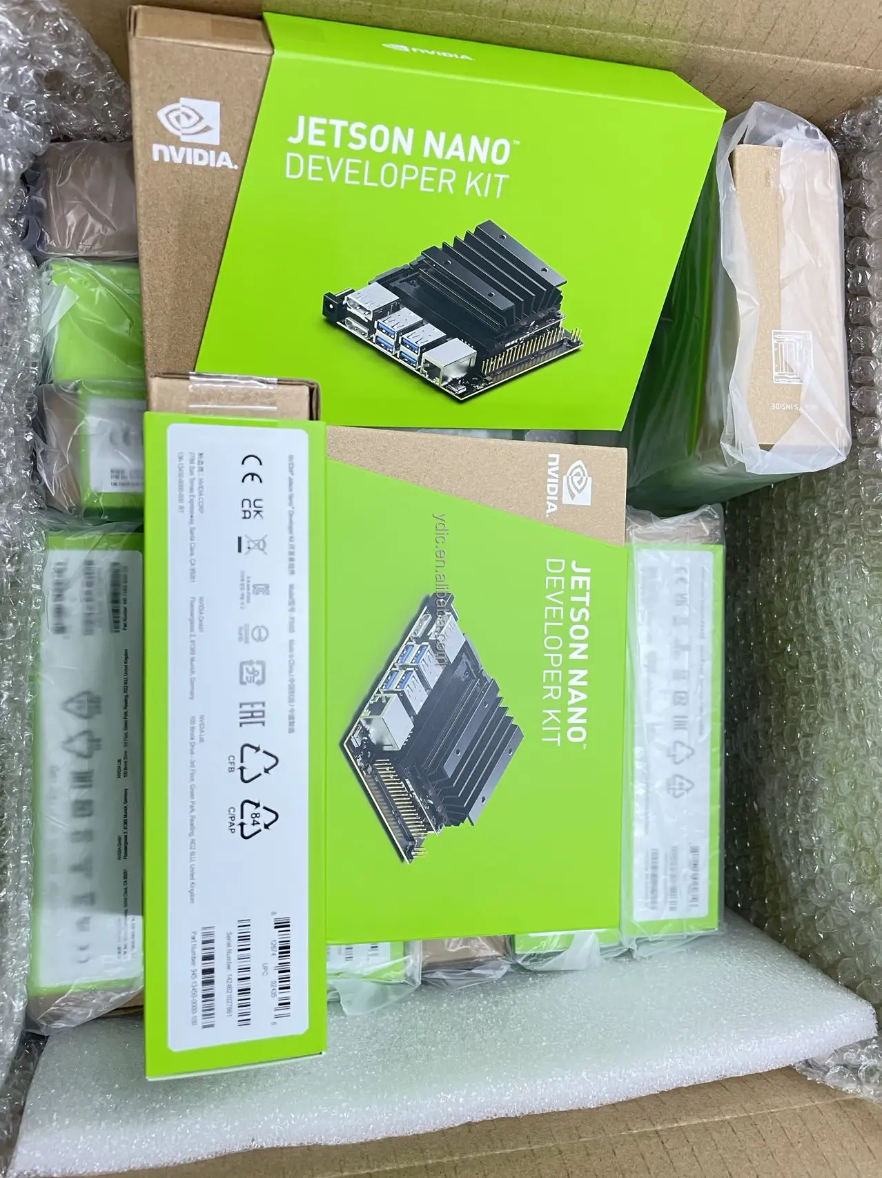 Tesla V100/P100/T4/P4/P40/M10/M40 GPU for AI HPC Data Centre