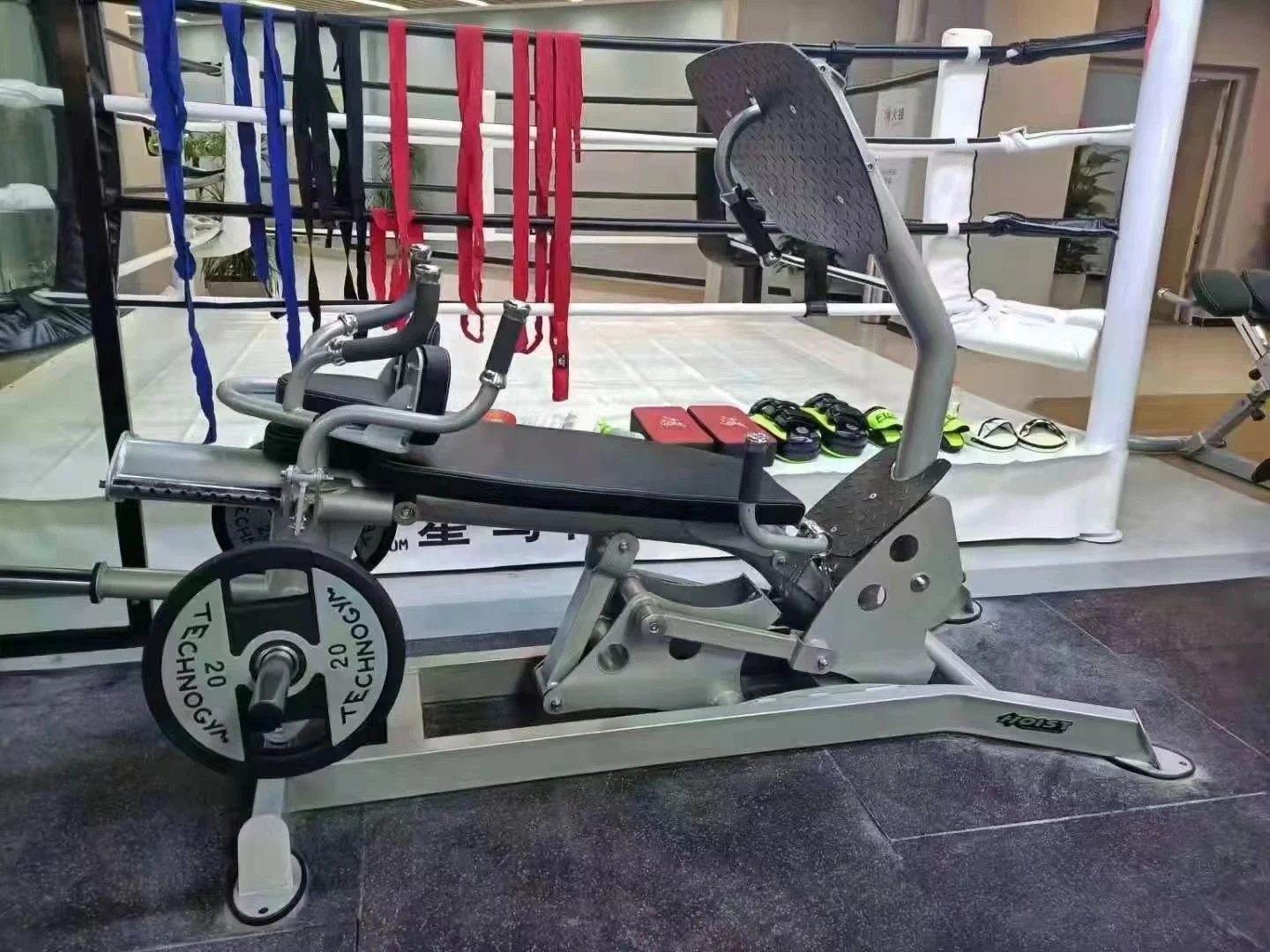 Commercial Vertical Leg Press Muscle Leg Targeted Compact Leg Press Jlc ...