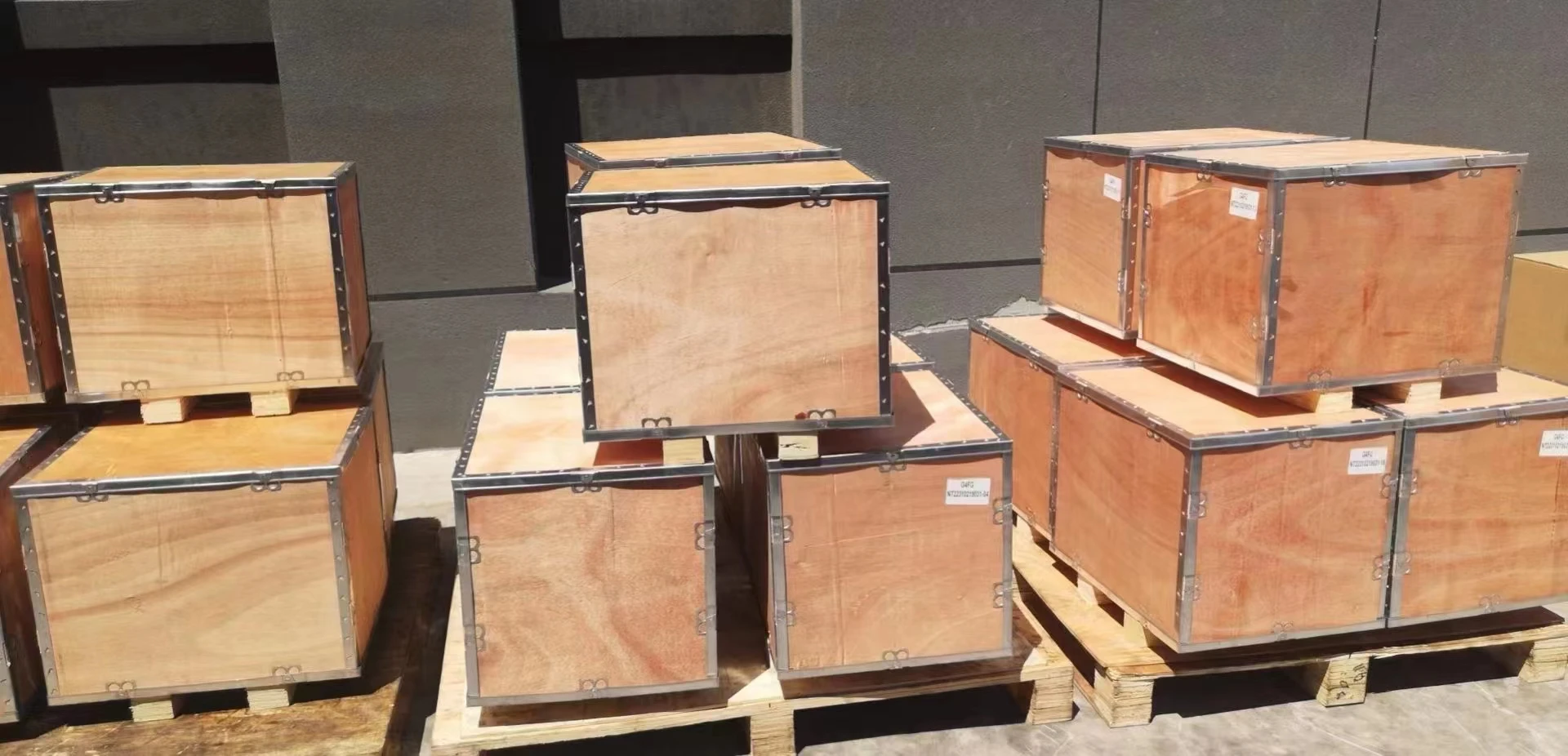 Auto Parts Engine Assembly 2.0t A20nht Oem 93736708 12643699 Is ...