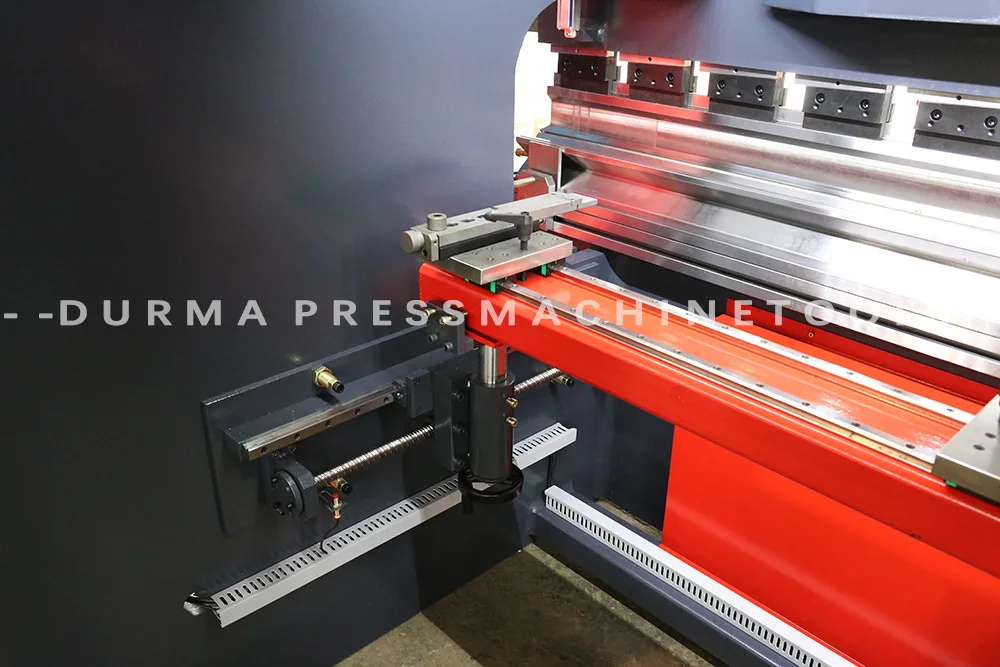 Alibaba.com: Durmapress CNC Hydraulic Press Brake Bending Machine 200T ...
