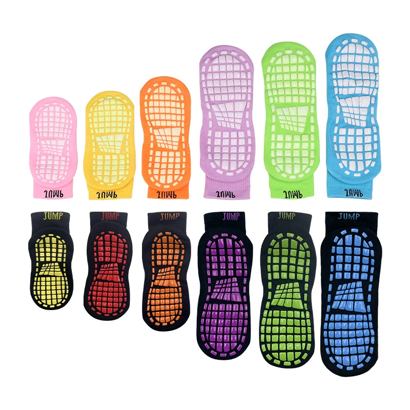 Custom Logo Anti Slip Jump Park Indoor Playground Socks